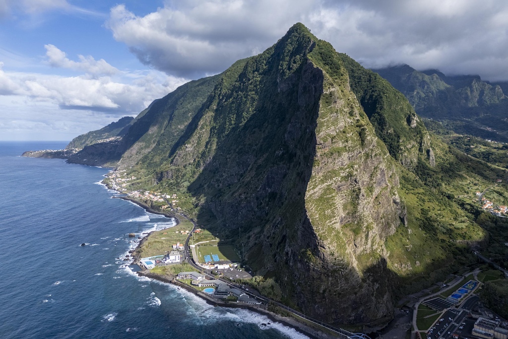 Race Report: Trans Madeira Autumn 2025 - Days 3, 4 & 5 - Pinkbike