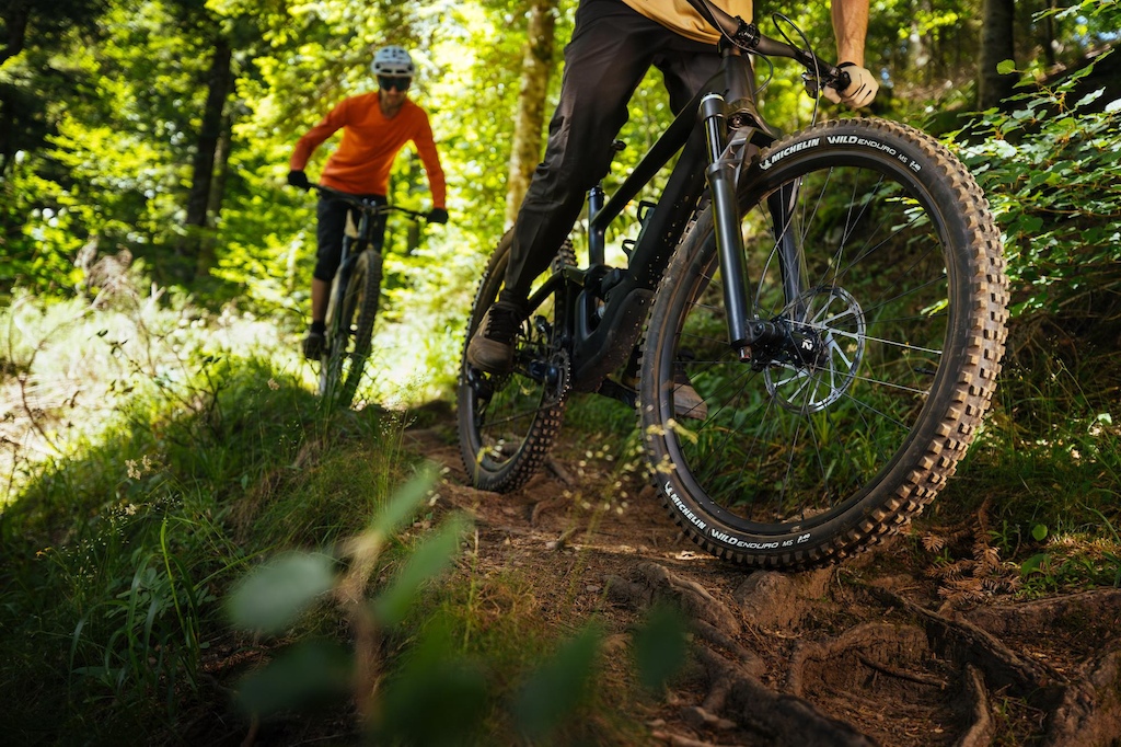 Michelin Launches New Dual-Compound Performance Line Tires - Pinkbike