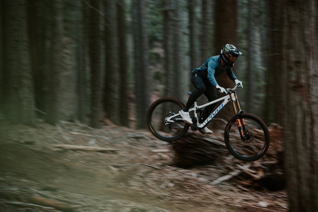 Pivot Factory Racing Introduces Its 2026 Rider Roster - Pinkbike