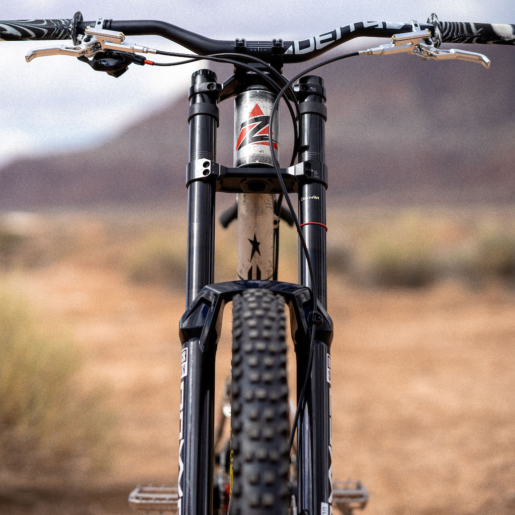 First Look: The Zink Zader Downhill & Park Bike - Pinkbike