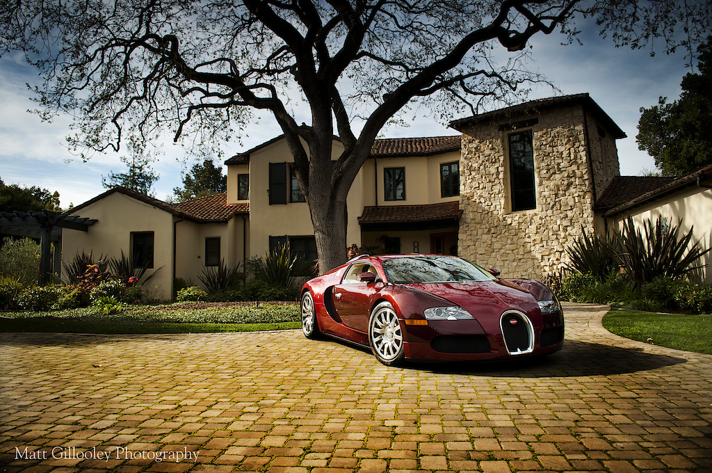 Bugatti Veyron at Driveway in Bay Area, California, United States ...