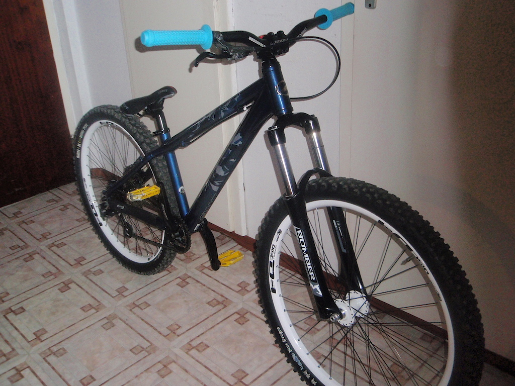 Giant STP at Giant STP 2006 Lenosky Edition in Gyór, Hungary - photo by ...