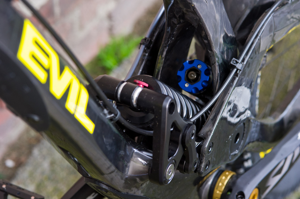 Evil Undead - Pinkbike's Exclusive First Look - Pinkbike