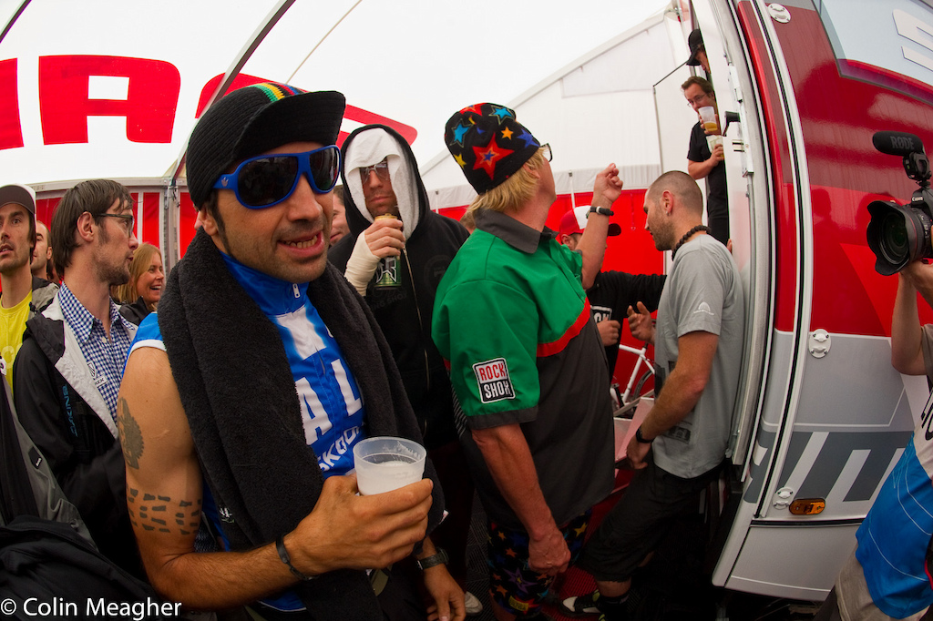 World Championships 2011 - Evan Warner wins Boxxer Worlds! - Pinkbike