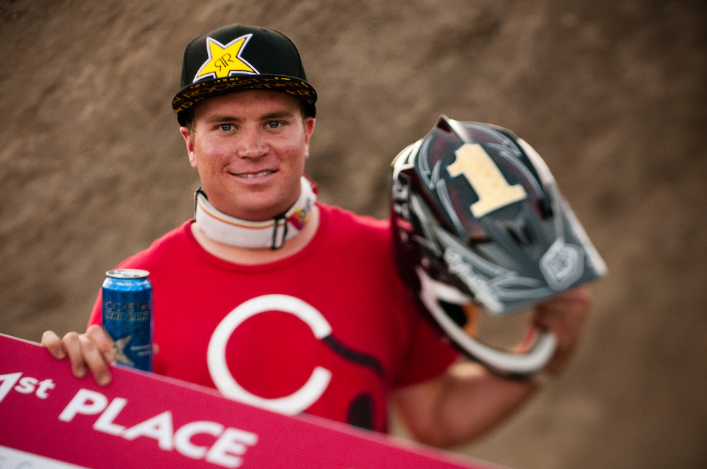AT's Showdown - Finals (Watts wins it!) - Pinkbike