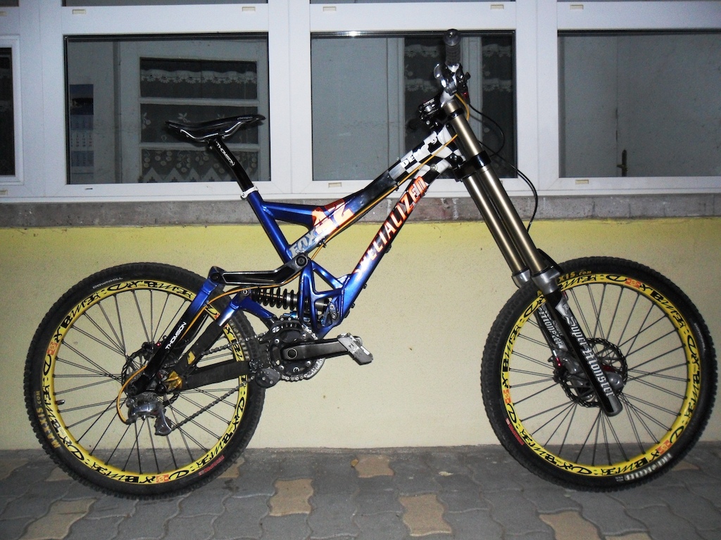 none at none in Budapest, Hungary - photo by ribo88 - Pinkbike