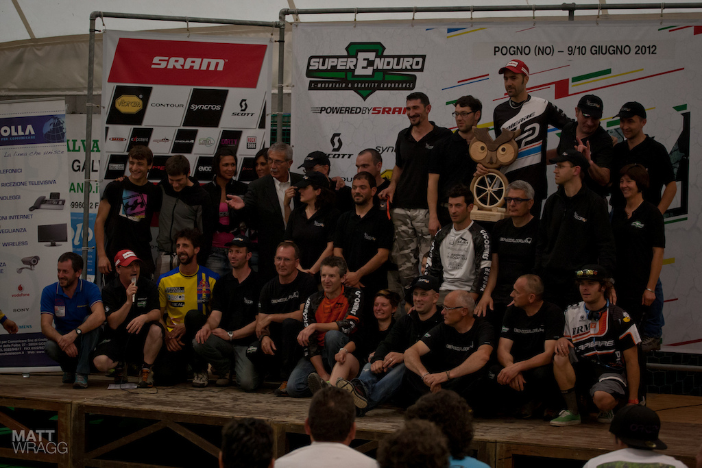 Superenduro Round 3, Pogno - Race Day - Pinkbike