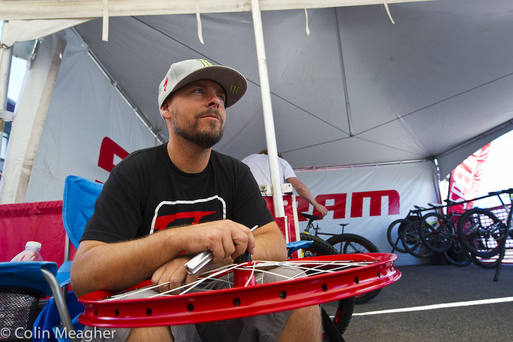 Inside Sam Hill's Move to Team CRC/Nukeproof - Pinkbike