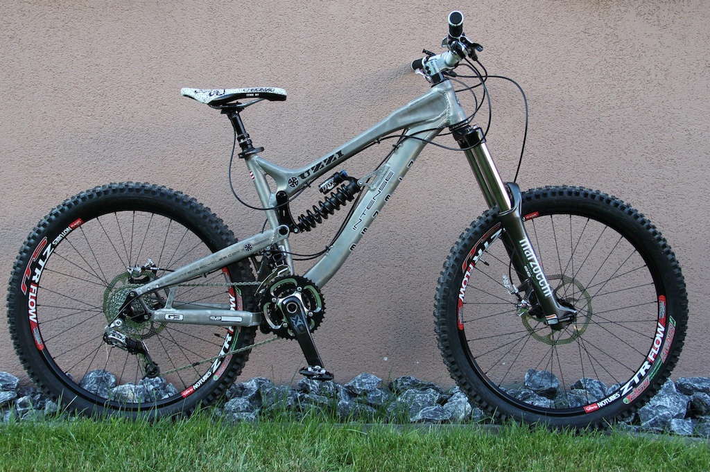 at Intense Uzzi 2012 in Bielefeld, Germany - photo by mightymike - Pinkbike