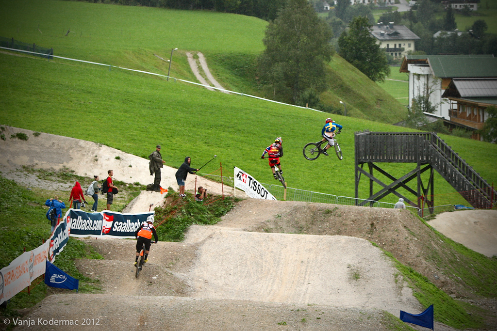 Leogang DH and 4X Practice - UCI World Championships 2012 - Pinkbike
