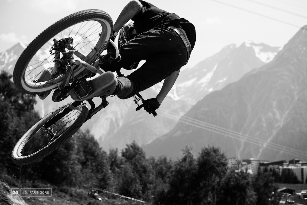 Crankworx Les Deux Alpes IXS Slopestyle Finals - Pinkbike