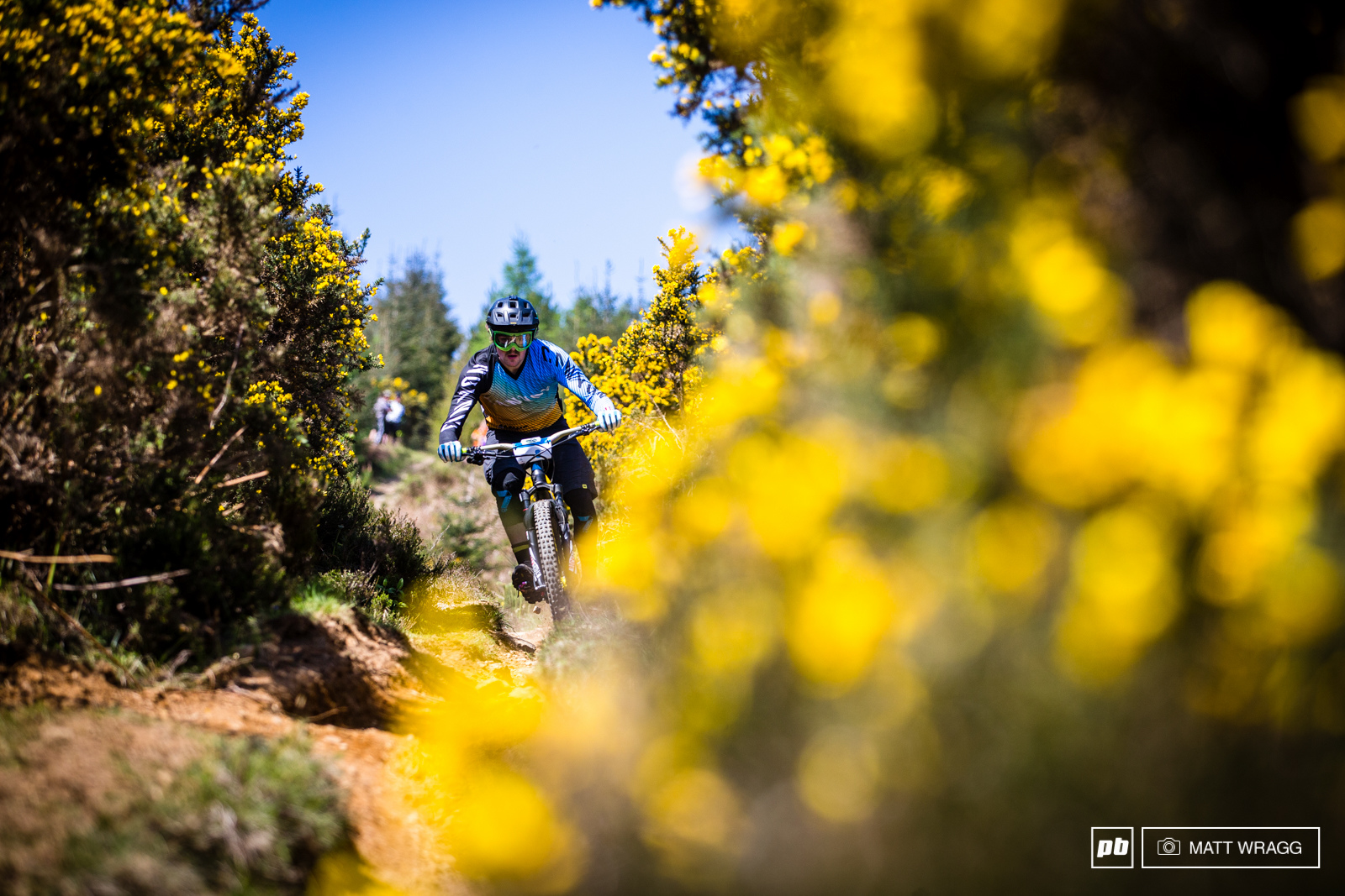 Luck of the Irish: Race Day - EWS Round 3, Ireland - Pinkbike