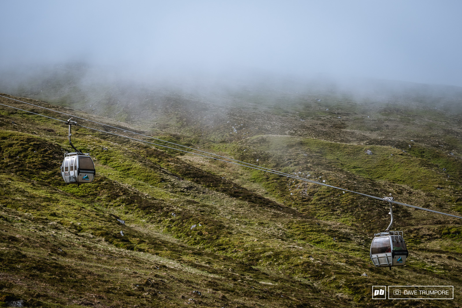 Dusty Old Bones: Qualifying - Fort William DH World Cup 2016 - Pinkbike