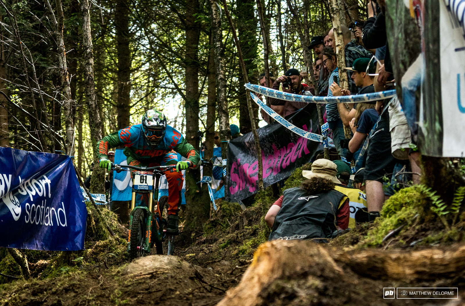 Dusty Old Bones: Qualifying - Fort William DH World Cup 2016 - Pinkbike