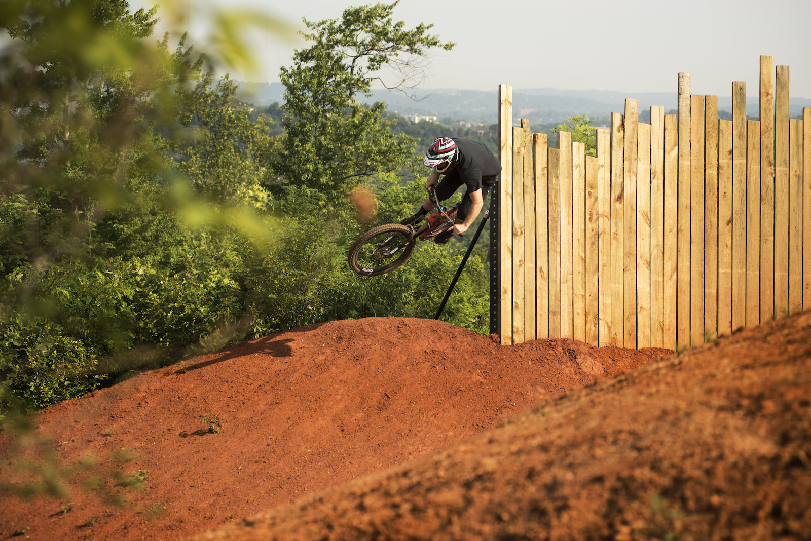 Tennessee Opens the Bell Built Devil's Racetrack - Pinkbike
