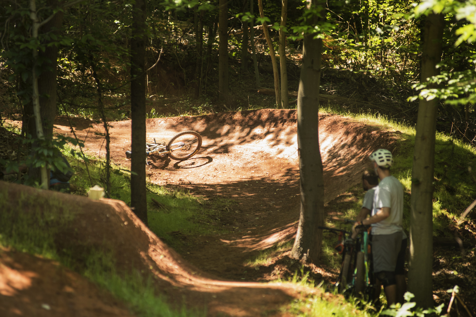 Tennessee Opens the Bell Built Devil's Racetrack - Pinkbike