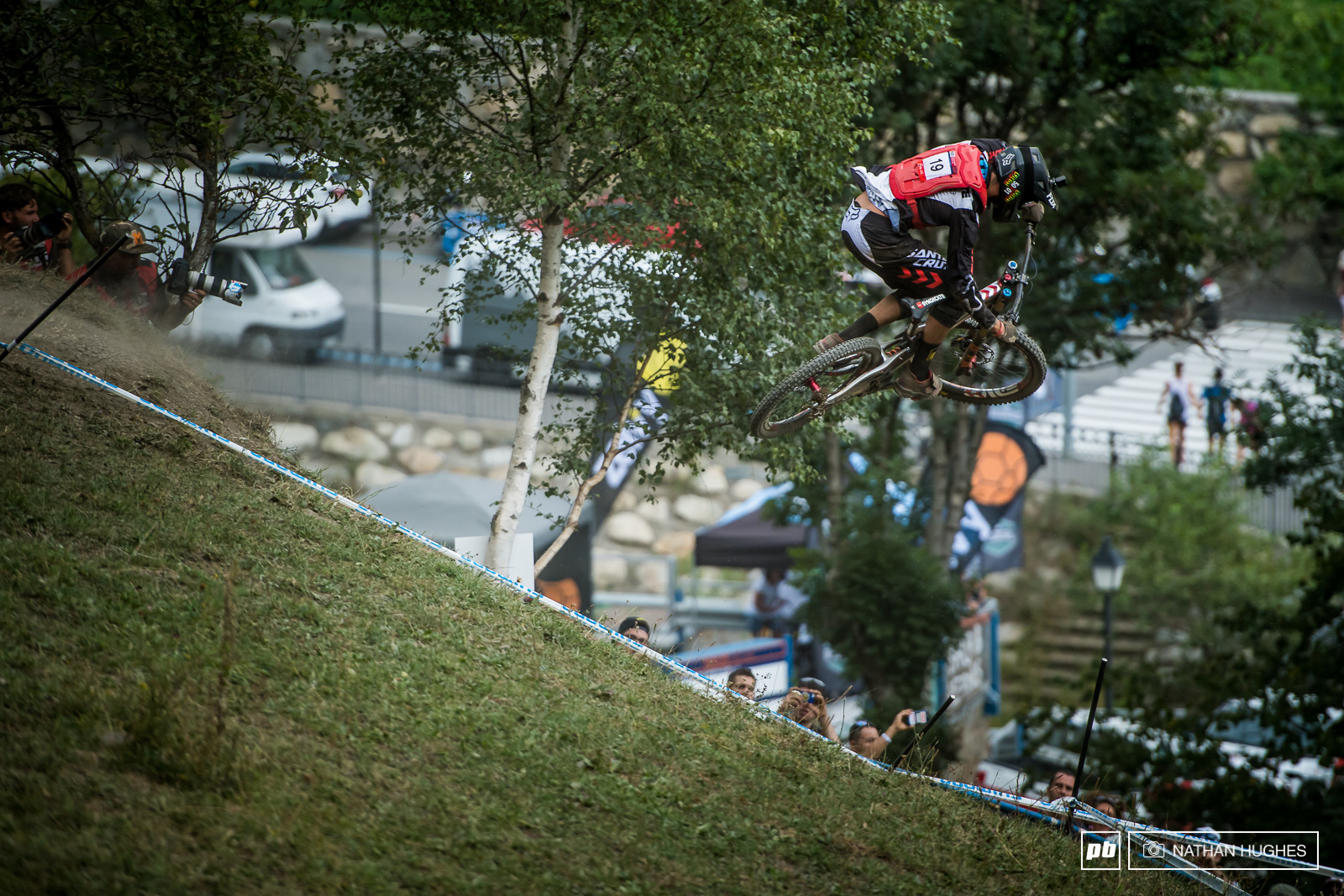 From the Ashes: Finals - Vallnord DH World Cup 2016 - Pinkbike