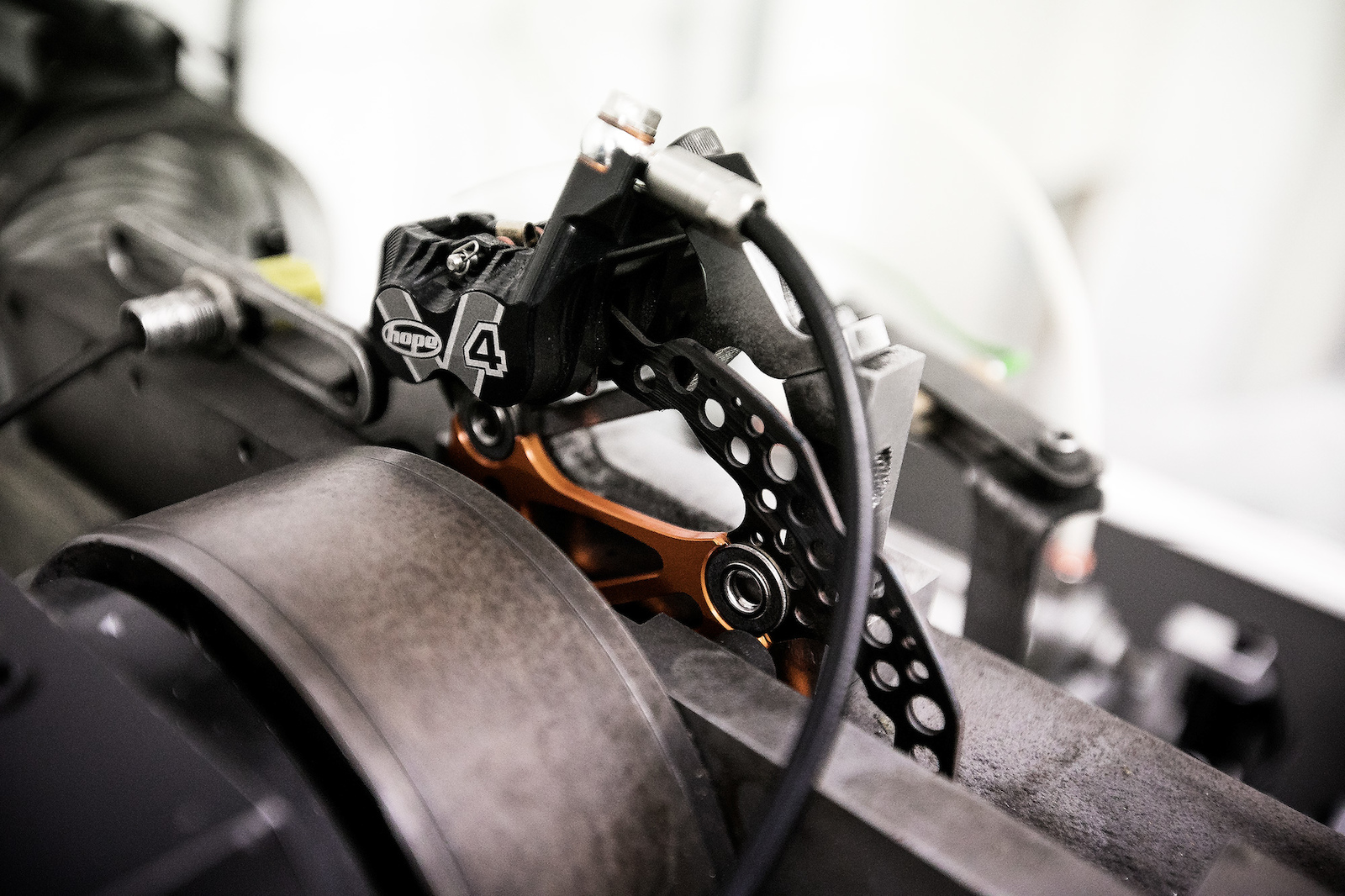 Inside Hope Technology: Following The Manufacturing Process - Pinkbike