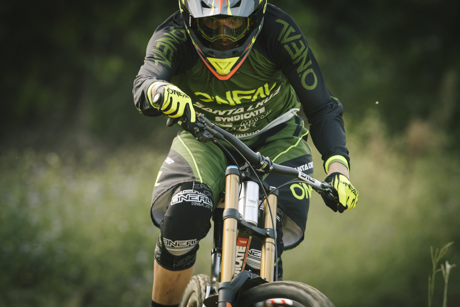 Greg Minnaar: This is Home - Photo Epic - Pinkbike