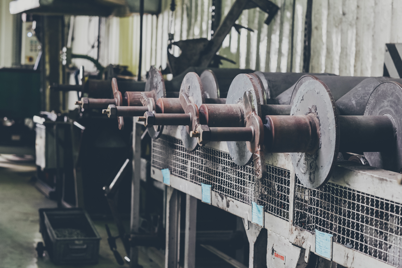 Connection: SRAM's Portuguese Chain Manufacturing Facility - Pinkbike