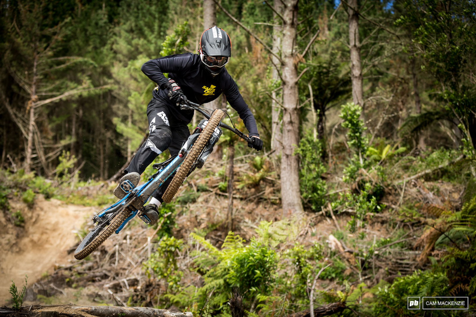 Redwoods Downhill Photo Epic - Crankworx Rotorua 2018 - Pinkbike