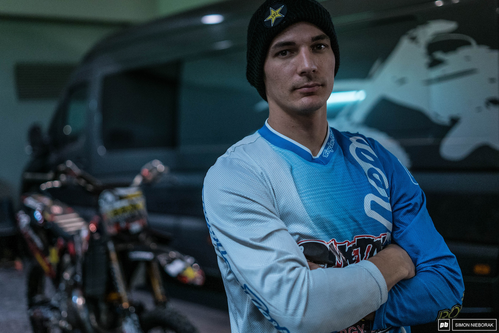 Photo Epic: Masters Of Dirt - MTB vs FMX - Pinkbike
