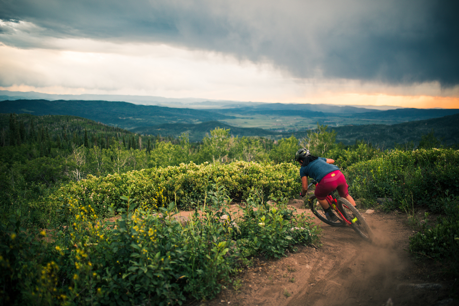 Destination Showcase: Colorado - Pinkbike