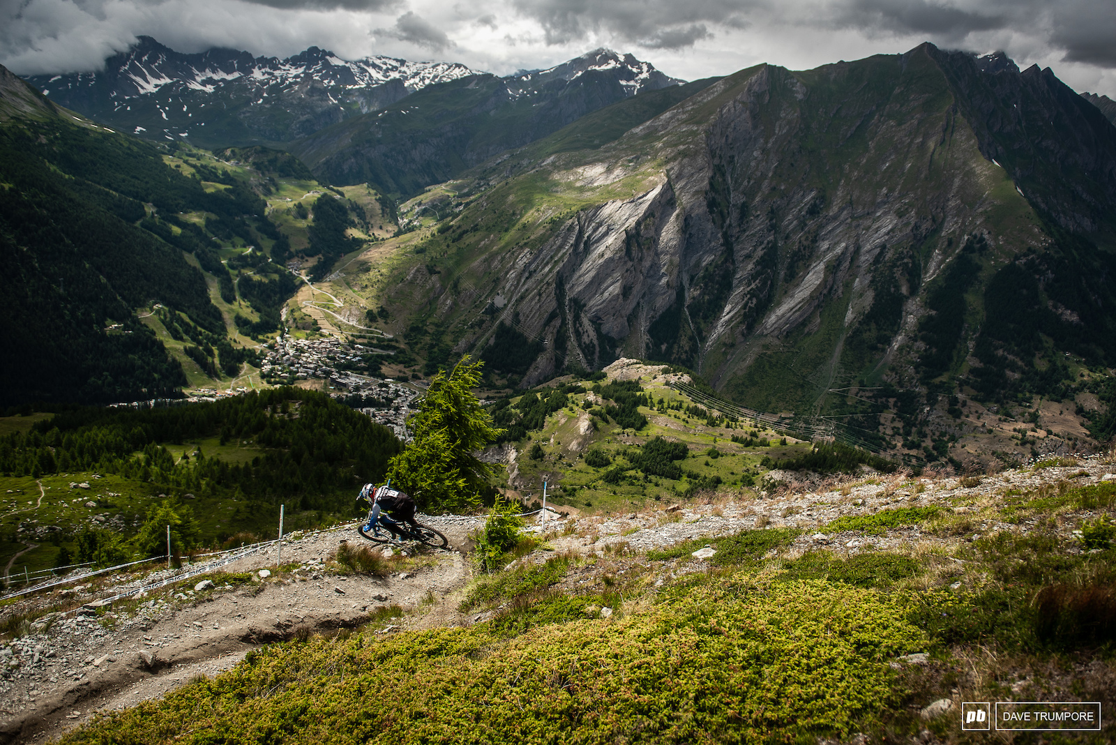 Photo Epic: Race Day 1 - EWS La Thuile 2018 - Pinkbike