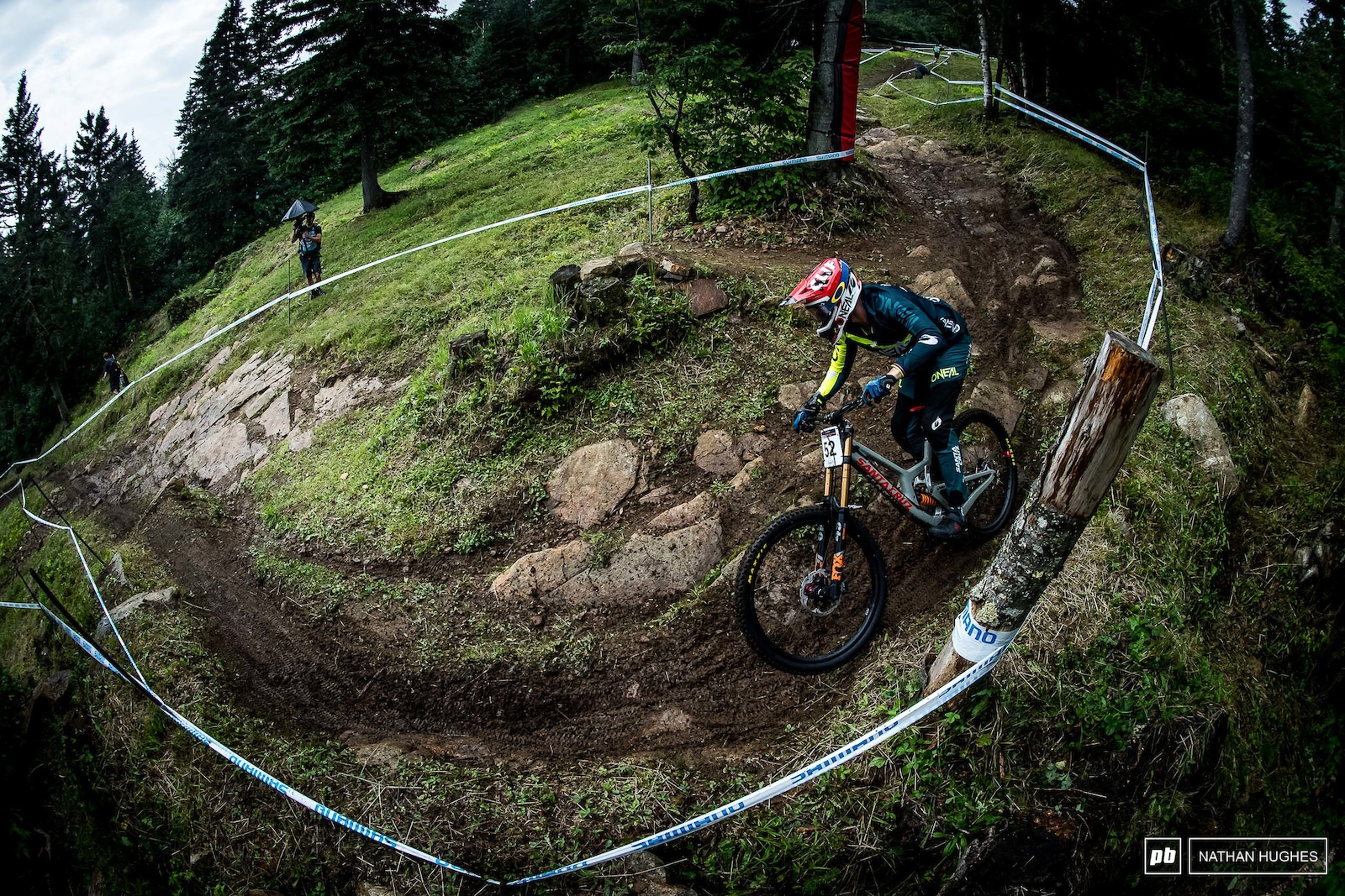 Practice Photo Report: Mont-Sainte-Anne DH World Cup 2018 - Pinkbike
