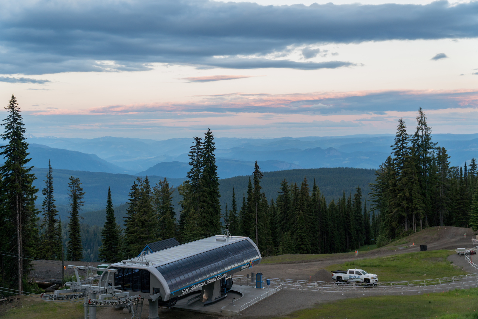 Destination Showcase: Silver Star Mountain Resort - Pinkbike