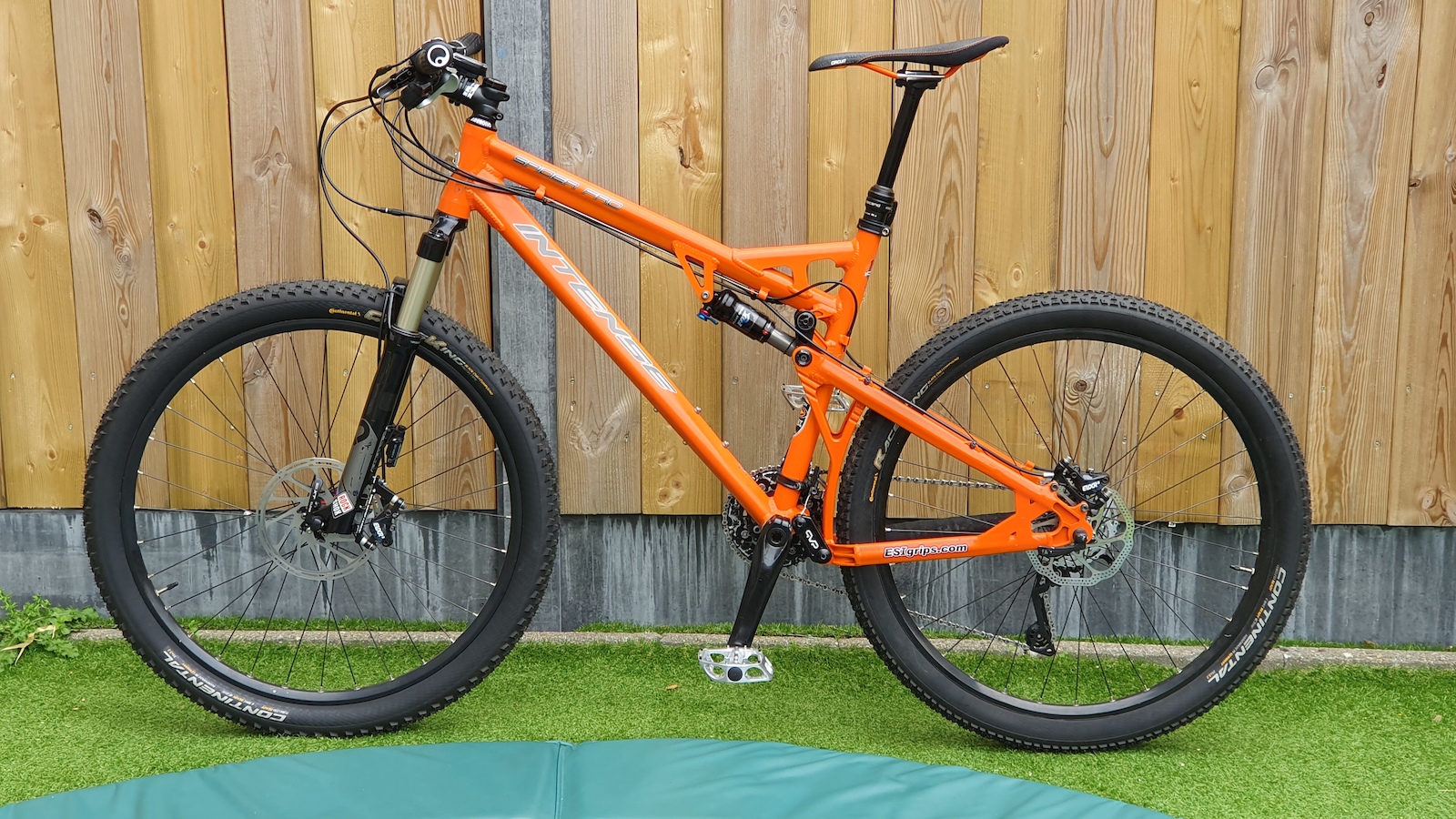 Intense Spider FRO... Slamm that saddle! - Pagina 3 - Mountainbike.nl