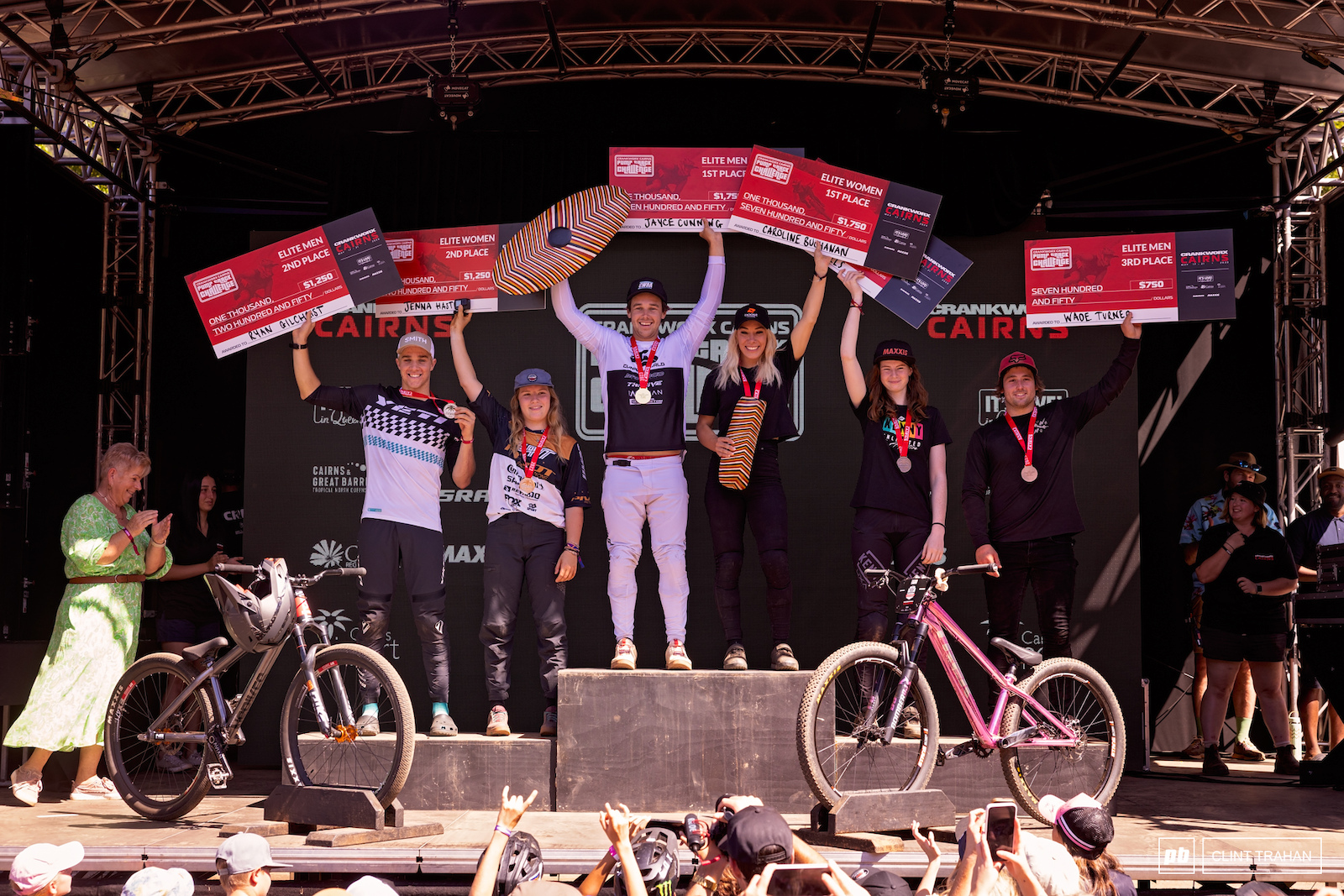 Photo Epic: Pump Track - Crankworx Cairns 2023 - Pinkbike