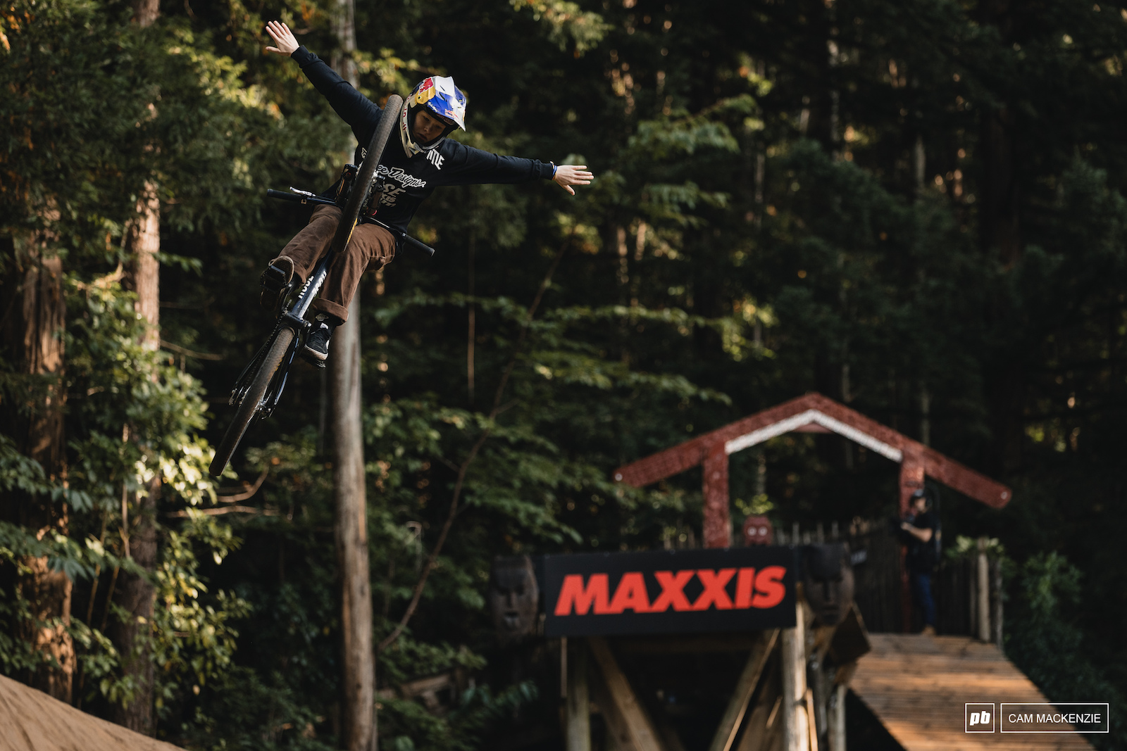 Photo Epic: Slopestyle - Crankworx Rotorua 2024 - Pinkbike