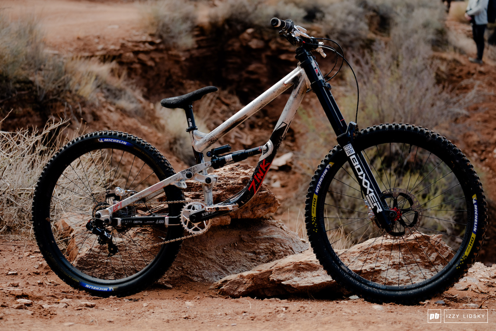 The 18 Men's Bikes of Red Bull Rampage 2025 - Vote For Your Favorite ...