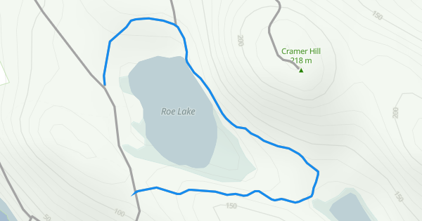 Roe Lake Loop Hiking Trail - Pender island, BC