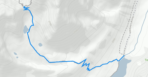 Sentinel Pass Hiking Trail - Lake Louise, AB