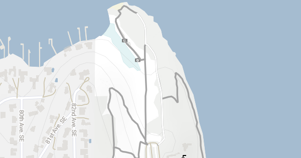 Pathway Hiking Trail - Mercer Island, Washington