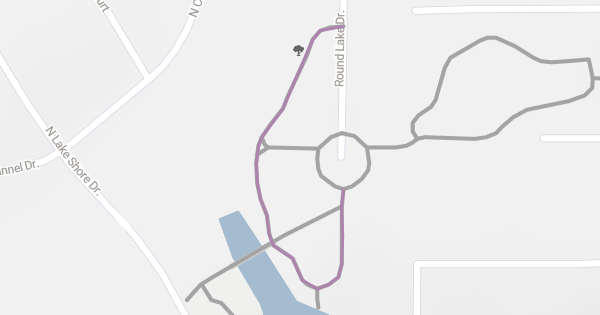 Lakefront Park Path Hiking Trail - Round Lake, Illinois