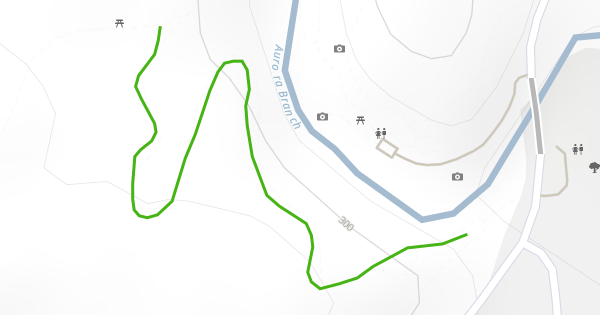 Hatchet Ridge Trail Hiking Trail - Chagrin Falls, Ohio