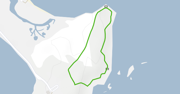 Flint Point Loop Trail Hiking Trail - Newport, RI