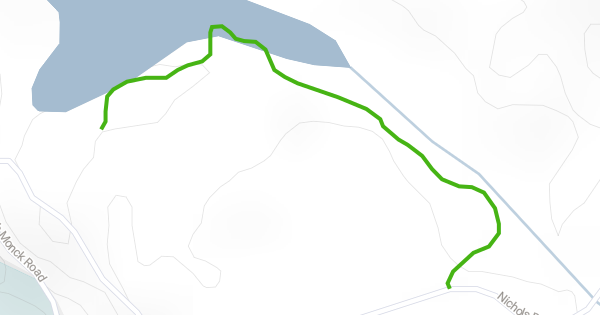 Beaver Pond Loop Hiking Trail - Muskoka Lakes Township